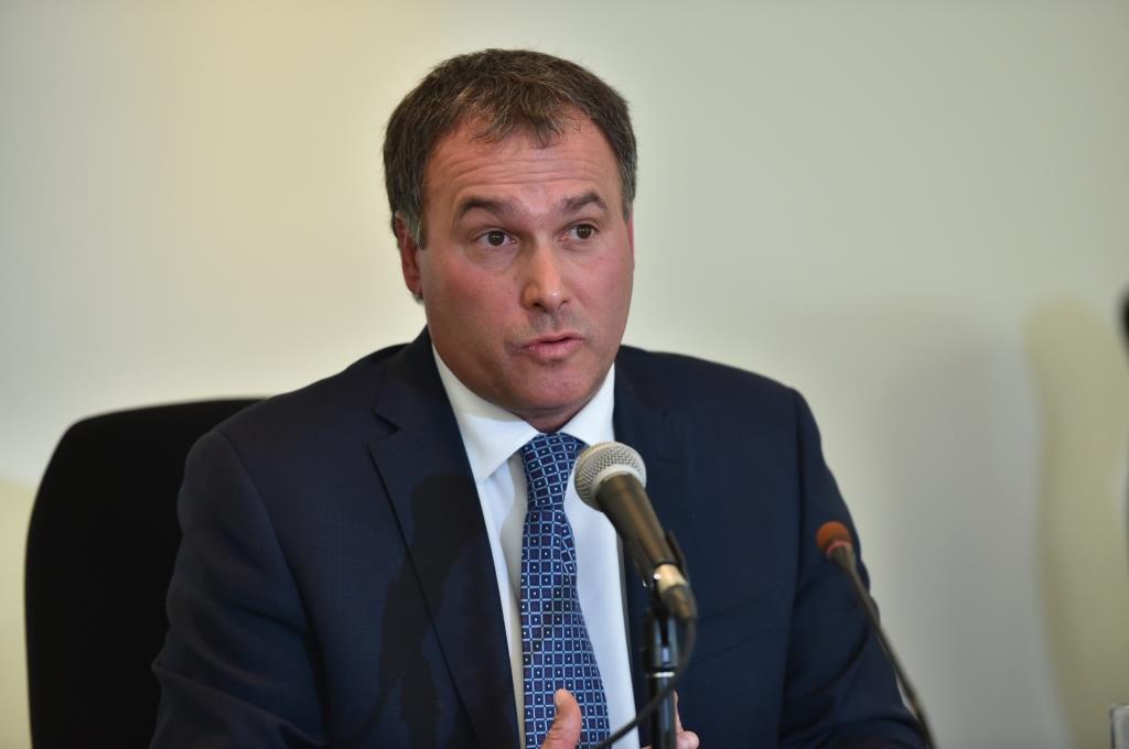 Une étude sur le prolongement de l'autoroute 13 sera réalisée | Journal ...