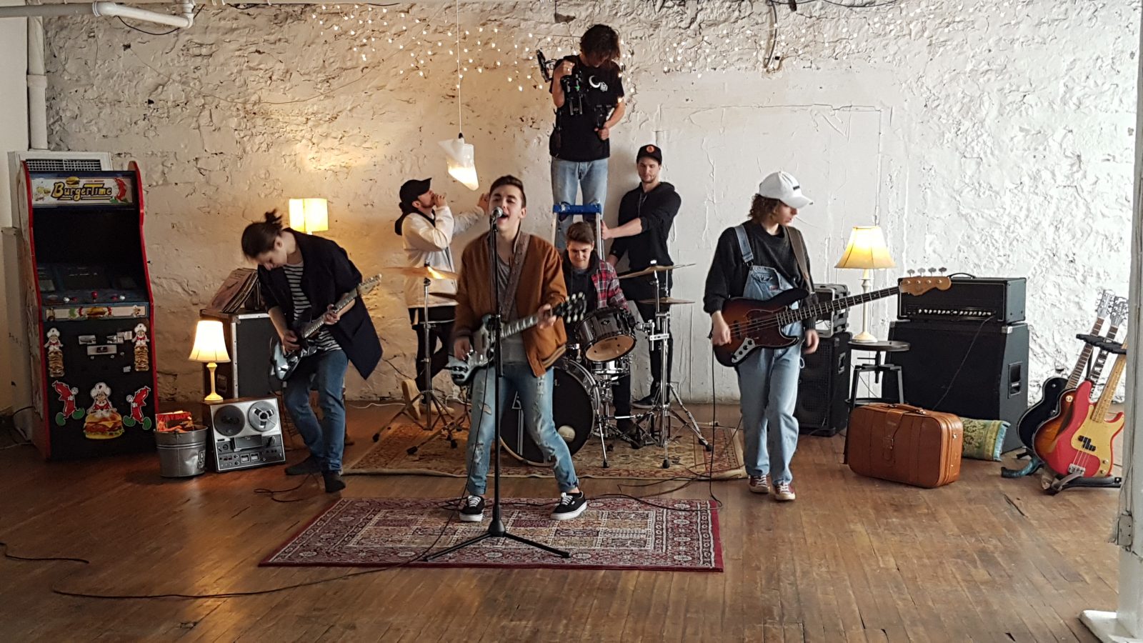 Two miles left lance un album | Journal Le Nord