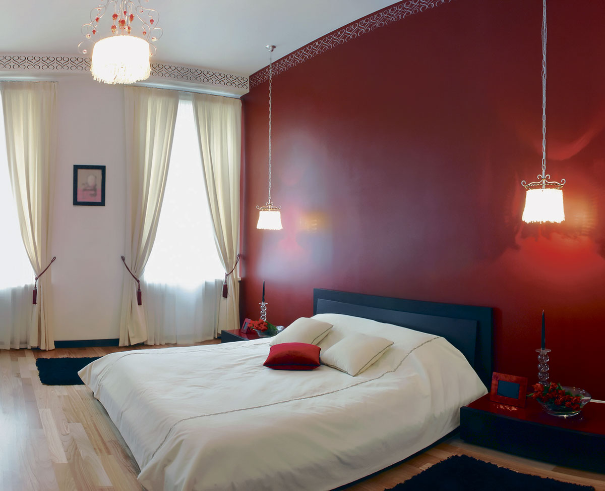 Du rouge dans la chambre à coucher, bonne ou mauvaise idée ? | Journal ...