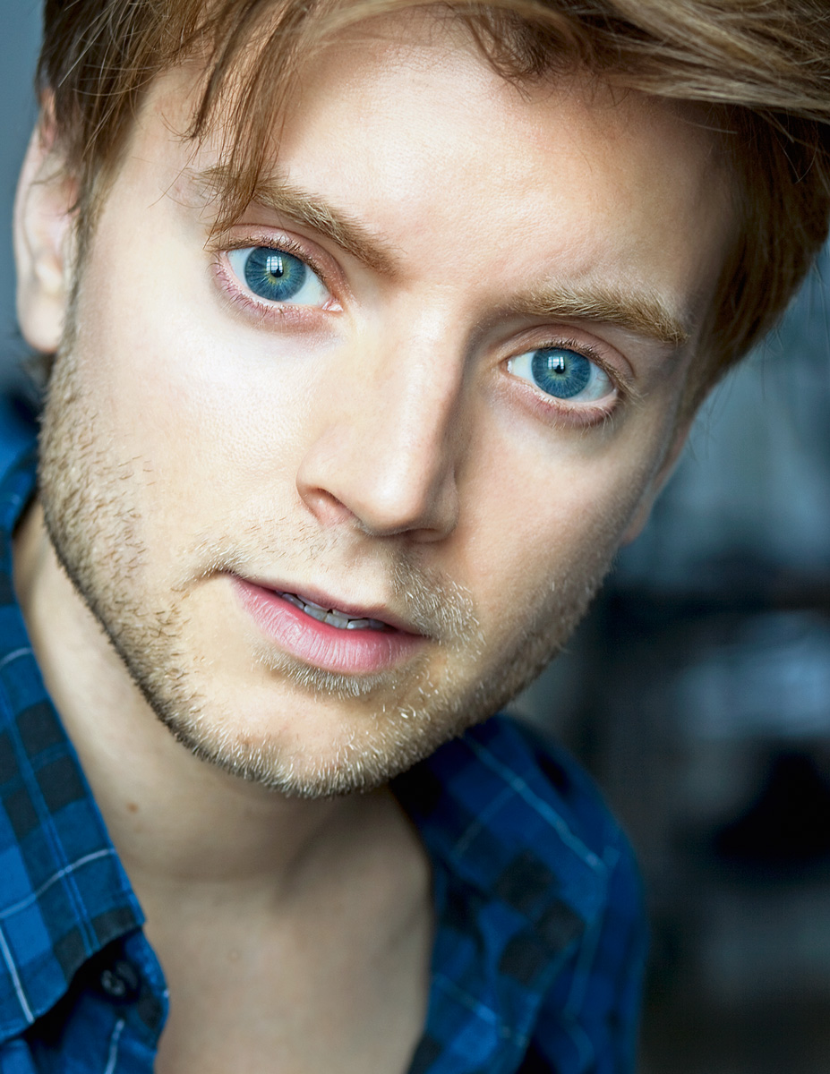 Sébastien René : L’art de jouer des rôles jeunes et atypiques | Journal ...