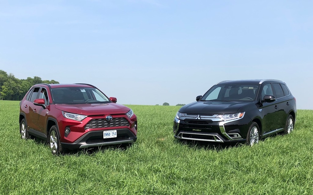 Toyota RAV4 hybride et Mitsubishi Outlander PHEV : être ou ne pas être ...