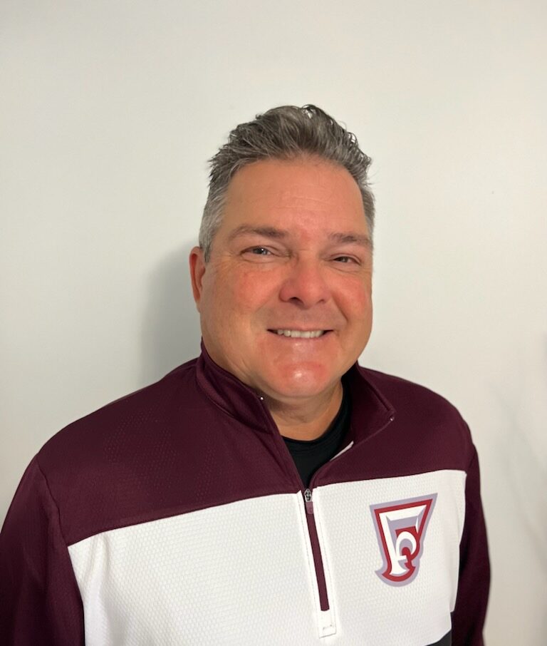 Hockey féminin : Pierre Alain bien à l’aise d’être retourné dans ses ...