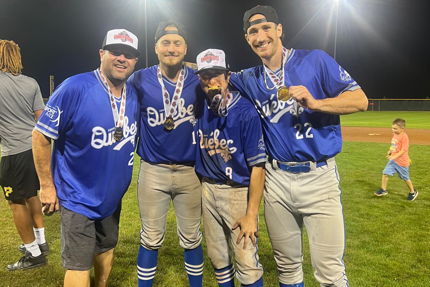 Baseball senior : Équipe Québec remporte la médaille d'or | Journal Le Nord
